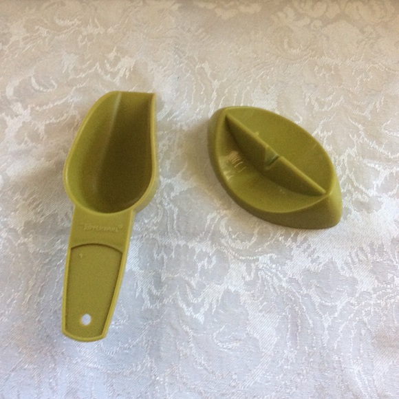 Kitchen | Vintage Mcm Tupperware Scoop Rest Avocado Retro | Poshmark